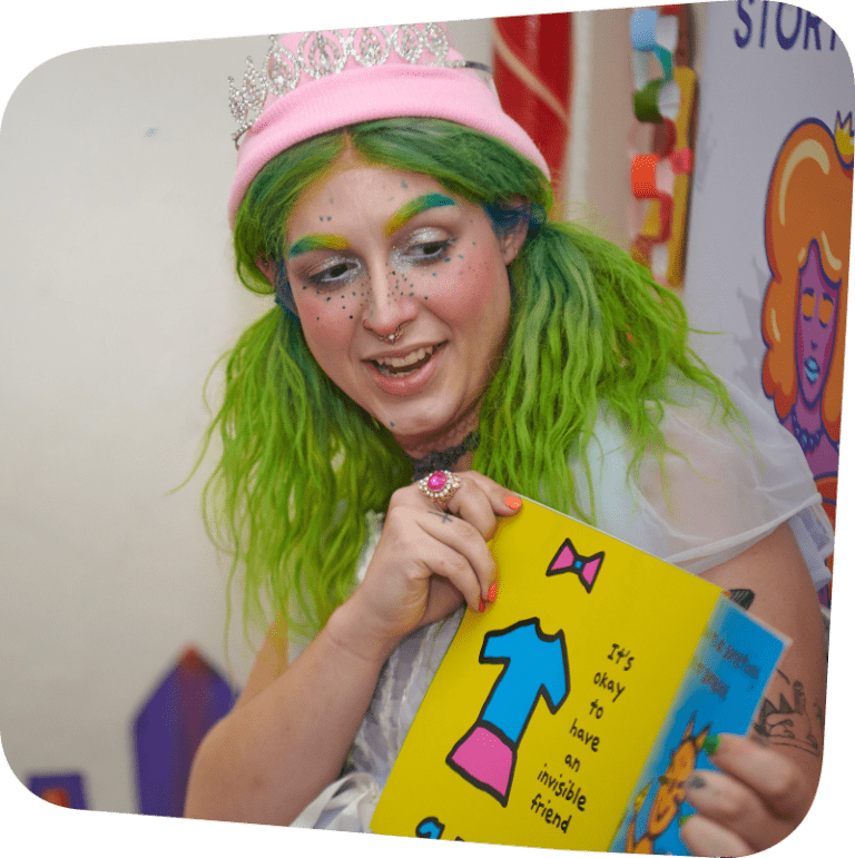 Weekend Wonders: Drag Story Hour - Staten Island Children's Museum